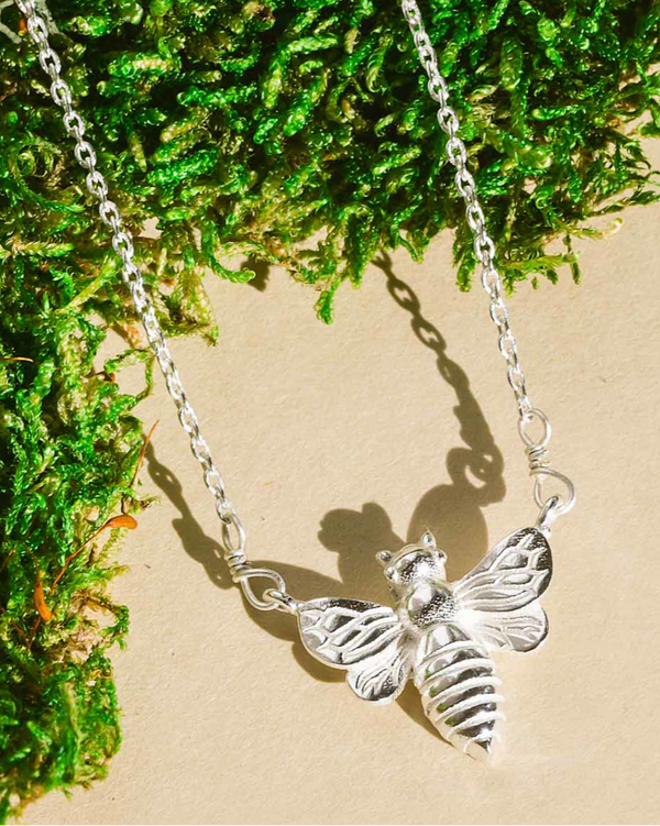 Fighting Hunger Necklace - Silver – Trades of Hope